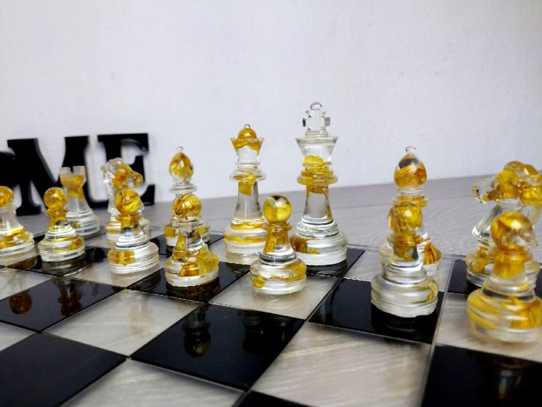 Epoxy Resin Chess Pieces | Custom Chess Set With Chessboard | Size of ...