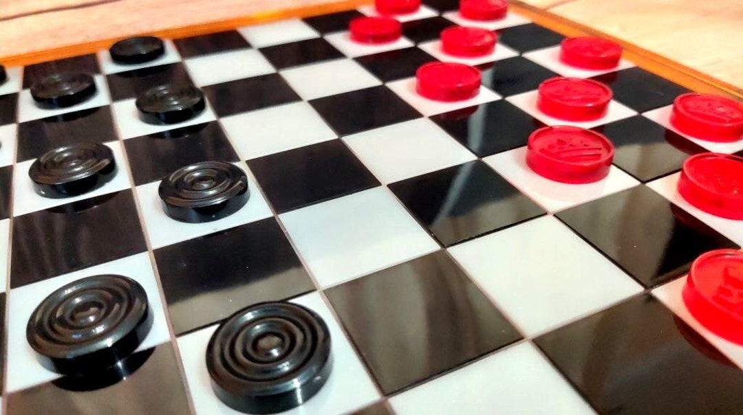 Custom Checkers Pieces | Resin Chess and Checkers Set | Checkers Game ...