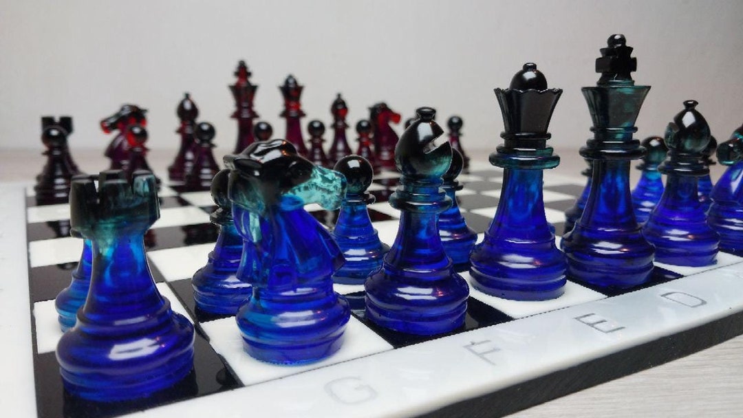 Epoxy Resin Chess Set | Custom Color Chess Pieces (king 7cm) - Etsy