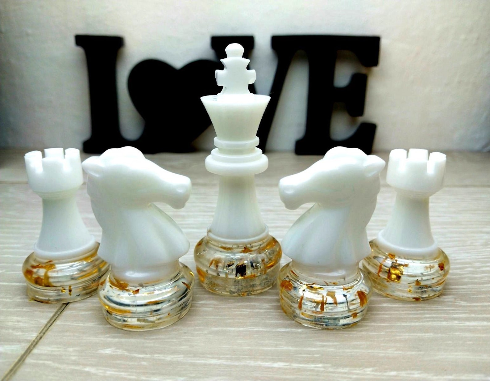 Golden Flakes Chess Pieces Custom Chess Sets With Chessboard Size of ...