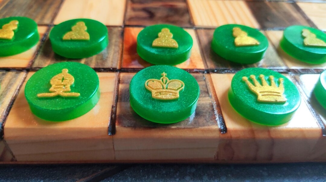 Flat Custom Chess Pieces Size of Chess 23mm5mm Custom Chess Sets With ...