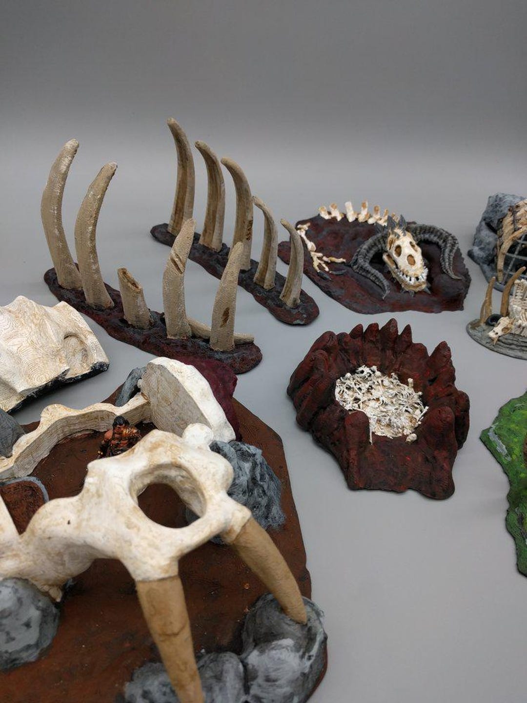 Boneyard Scatter Terrain Set: 28mm Fantasy Graveyard With Dragon ...