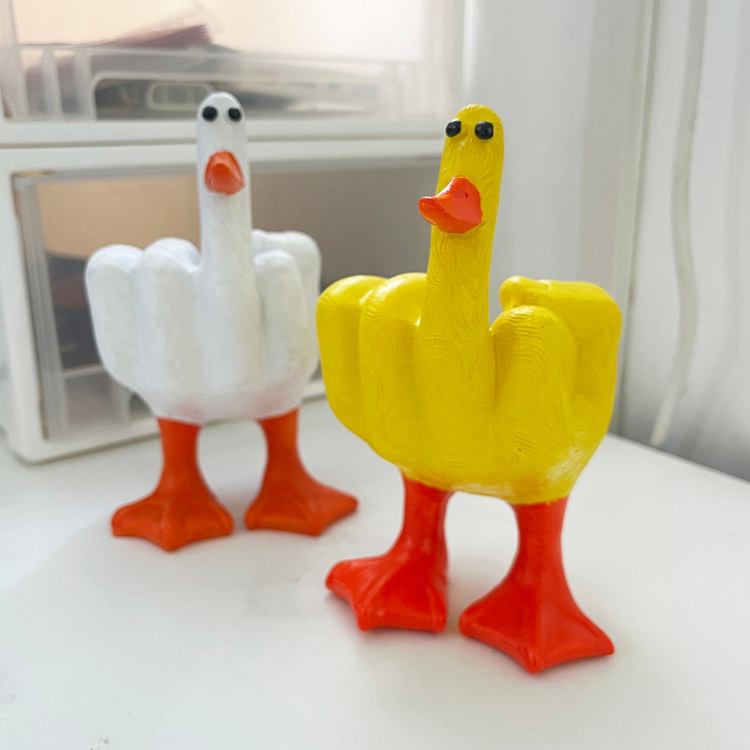 Middle Finger Statue Duck, Funny Middle Finger Goose Sculpture ...