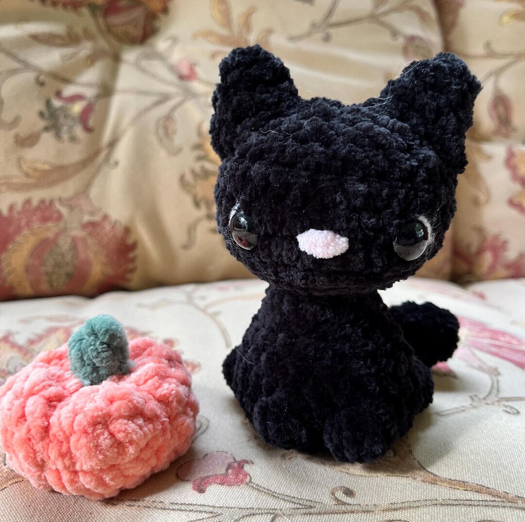 Binx the Black Cat Crochet Pattern - Etsy