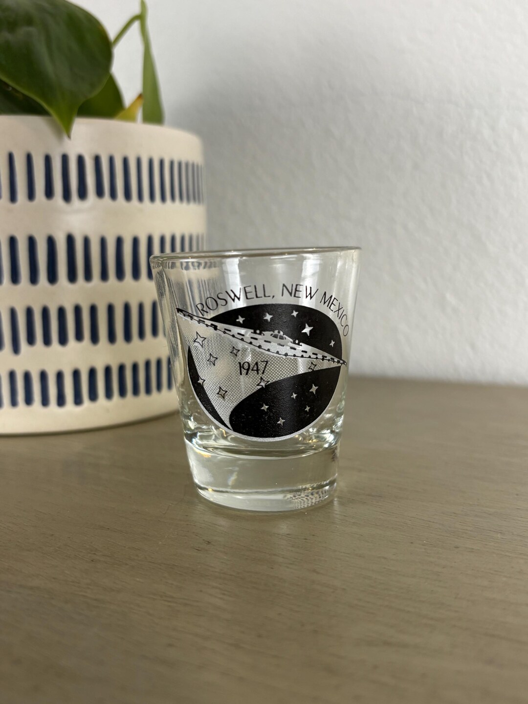 Vintage Roswell New Mexico "1947" Shot-glass, Area 51, Space, Aliens ...