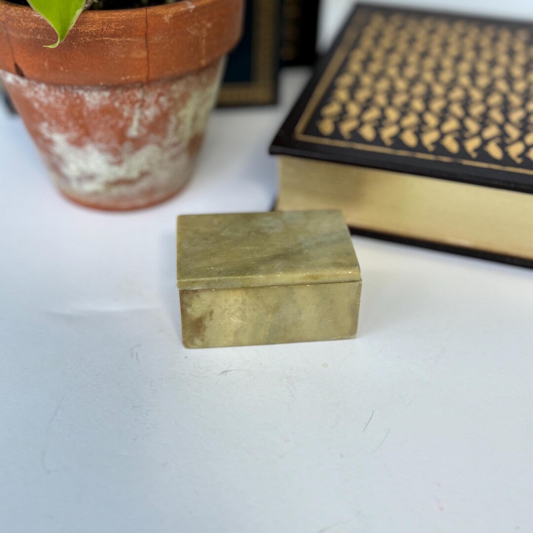 Small Rectangular Green Jade Box, Keepsake Ring Box, Chinese Antique ...