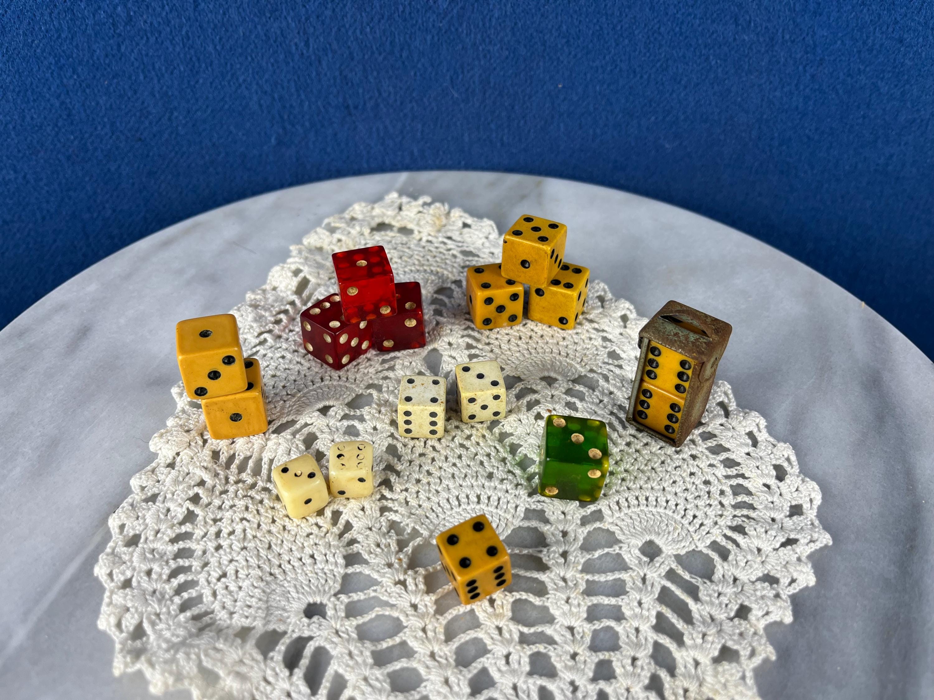 Vintage Bakelite/catalin Dice, Red Cherry, Apple Juice Green ...