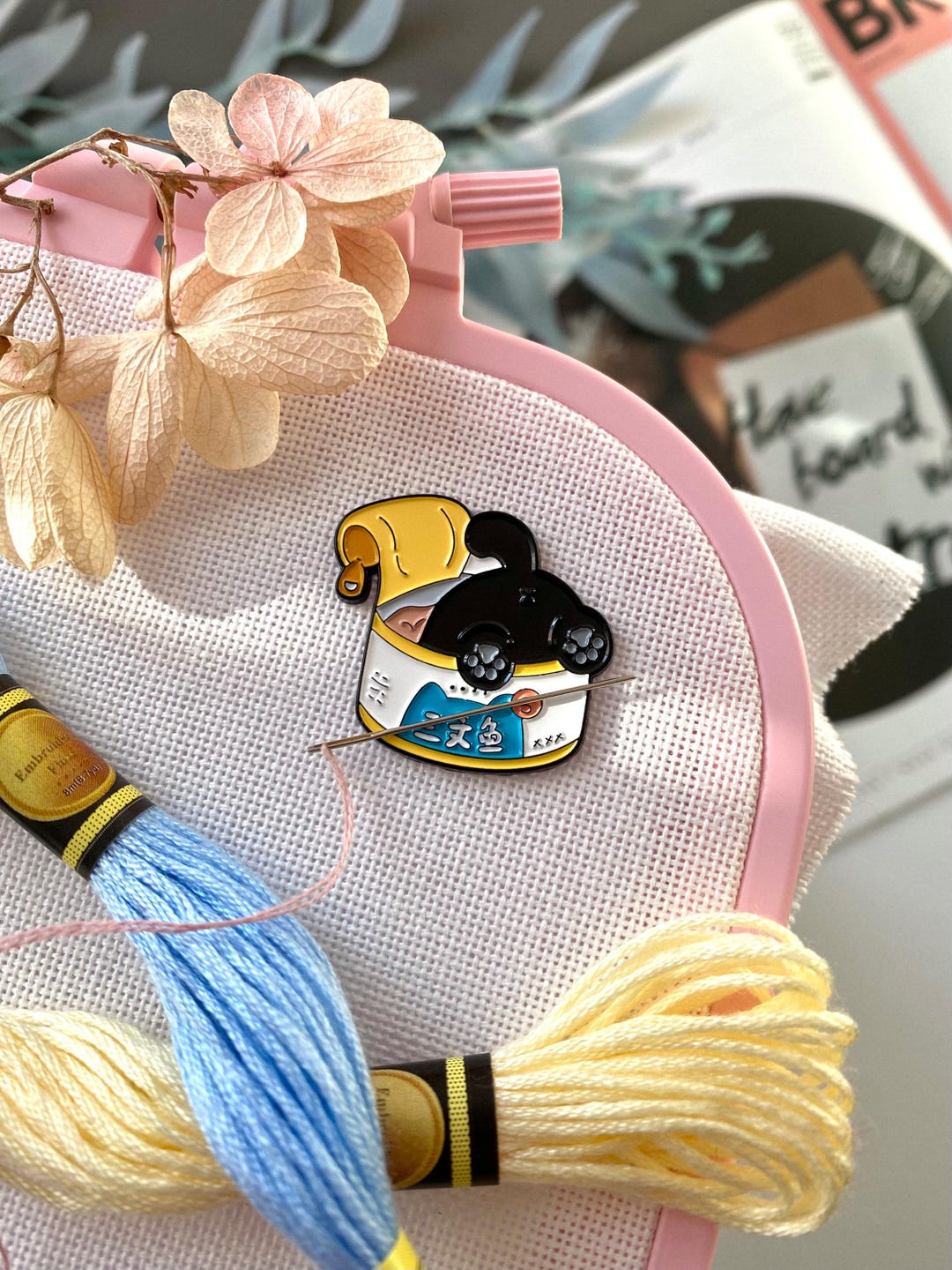 Kawaii Cat Magnetic Needle Minder, Cute Enamel Needle Magnet for Cross ...