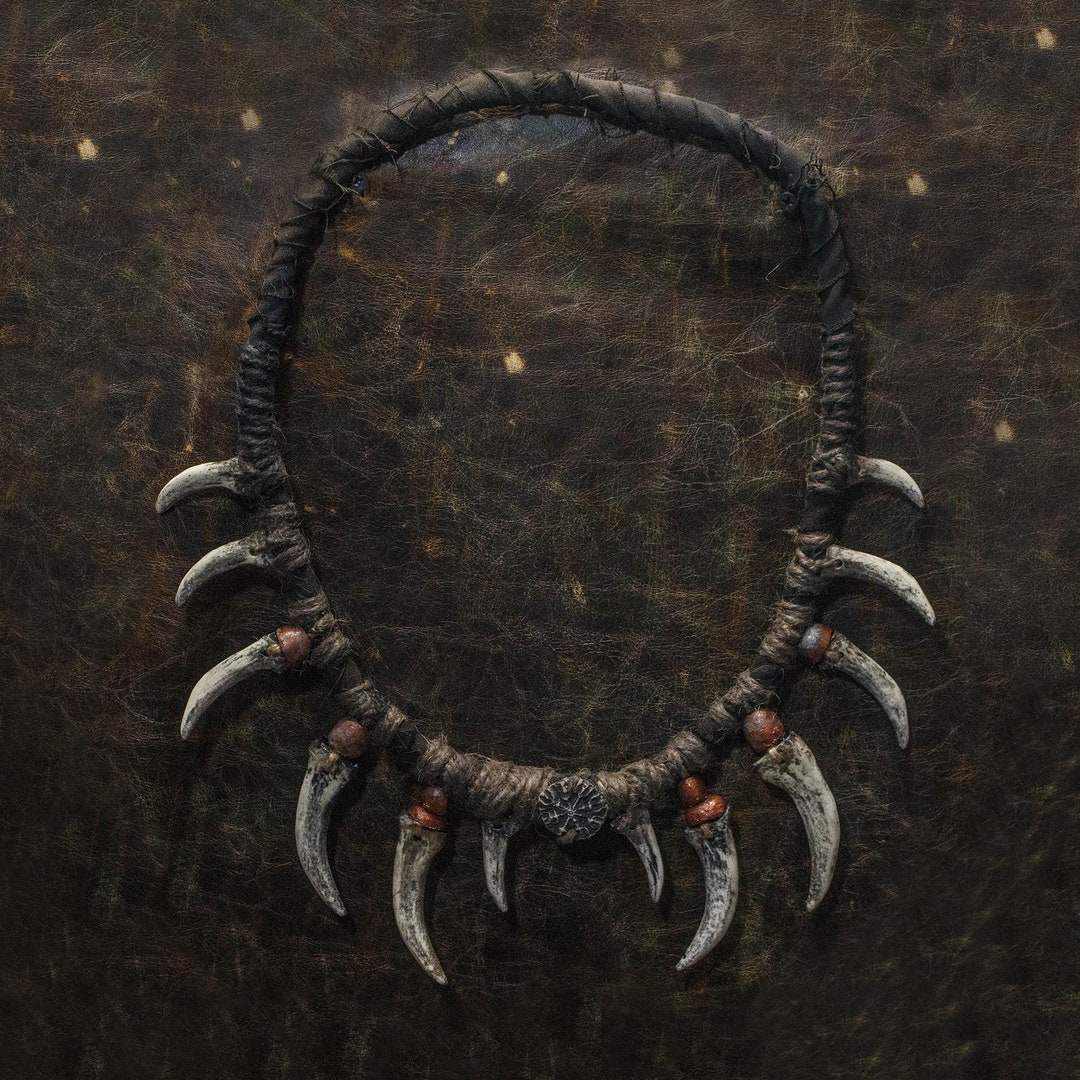 Post-apocalyptic Neck Jewelry Bone Fang Necklace Horror Cinema ...