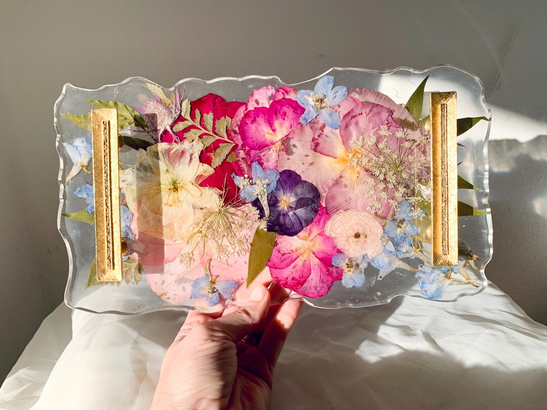 FLOWER VANITY TRAY- Preserved Flower Tray/ Charcuterie Cheese Board ...