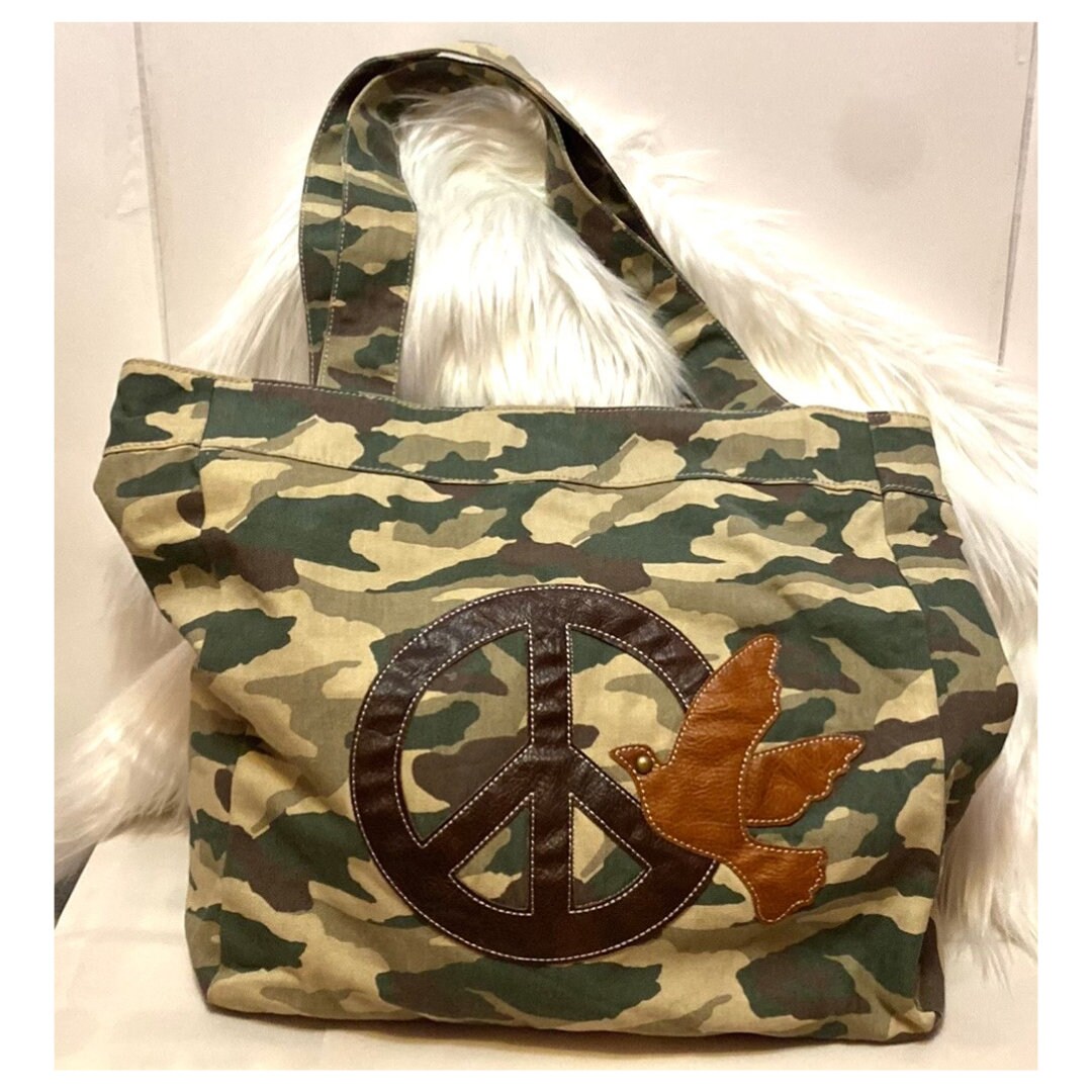 Camouflage Tote Bag Leather Bird / Peace Sign Retro Chic Glam Duck ...