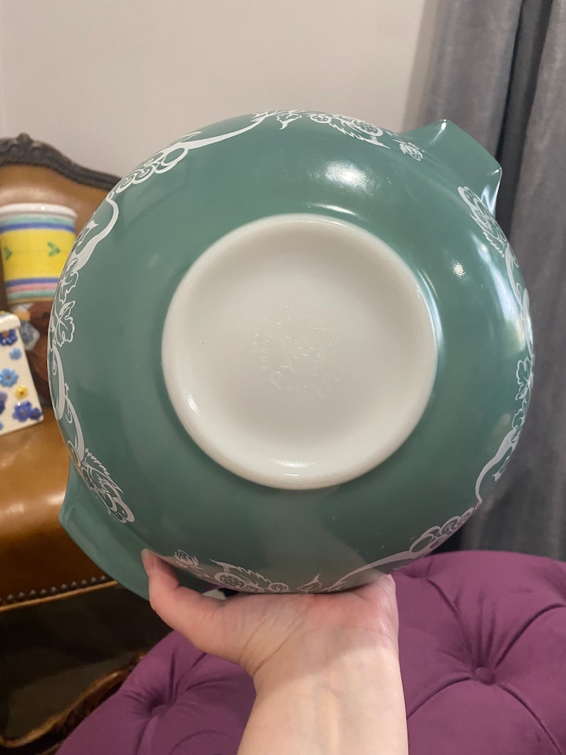 1960’s Teal PYREX Fruit Salad Pattern Bowl - Etsy