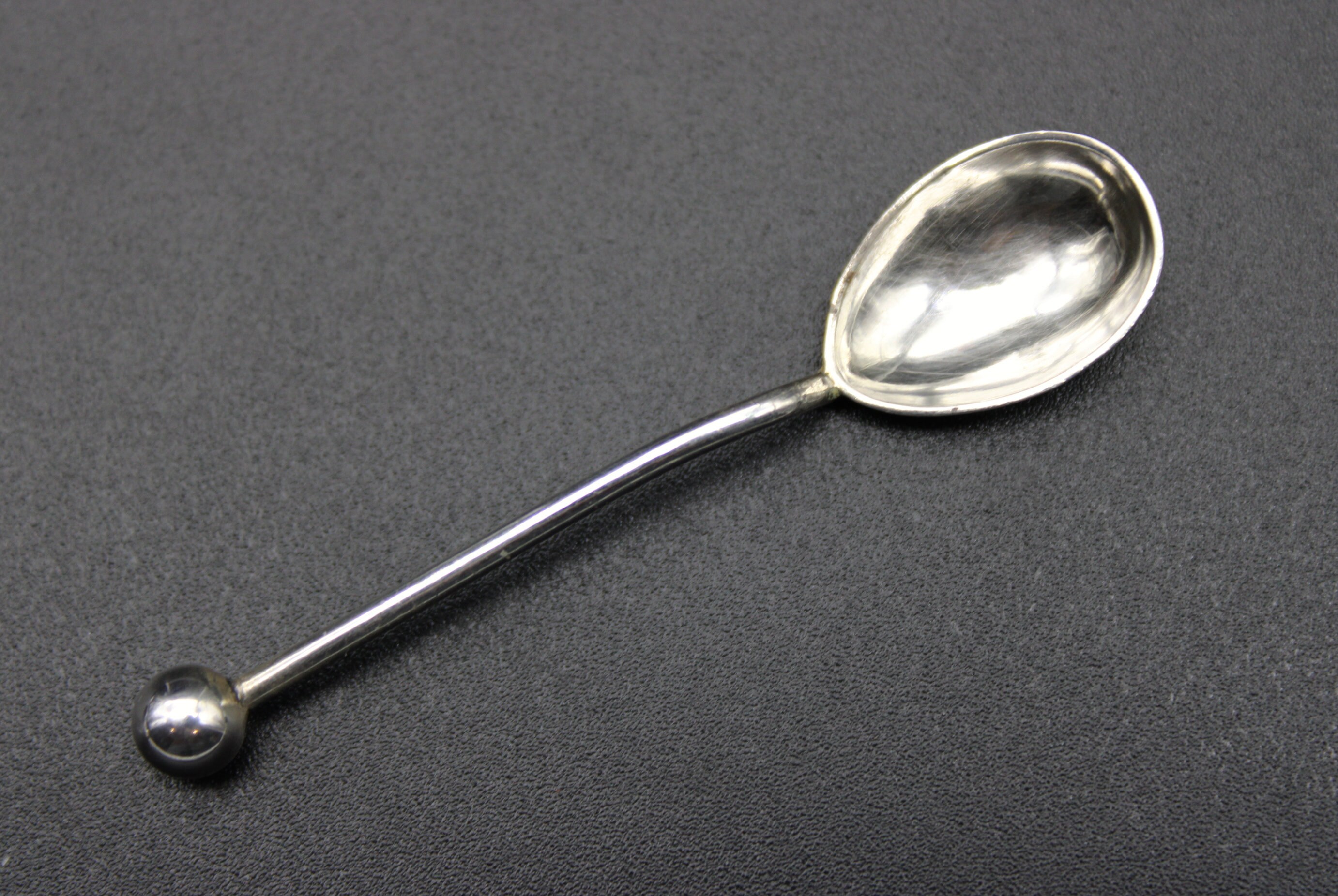 A Johnson & Durban, Birmingham, Sterling Silver Small Condiment Spoon ...