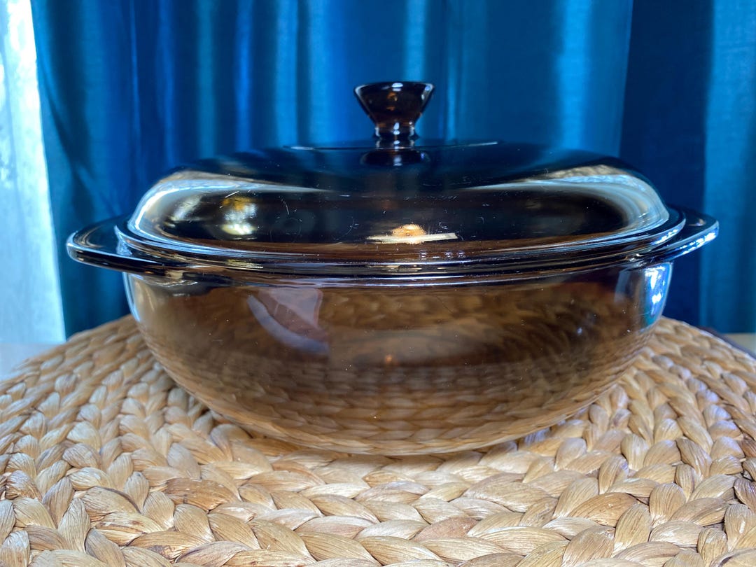 Vintage Amber Pyrex Glass Round Casserole Baking Dish 1.5L 024 E-6 With ...