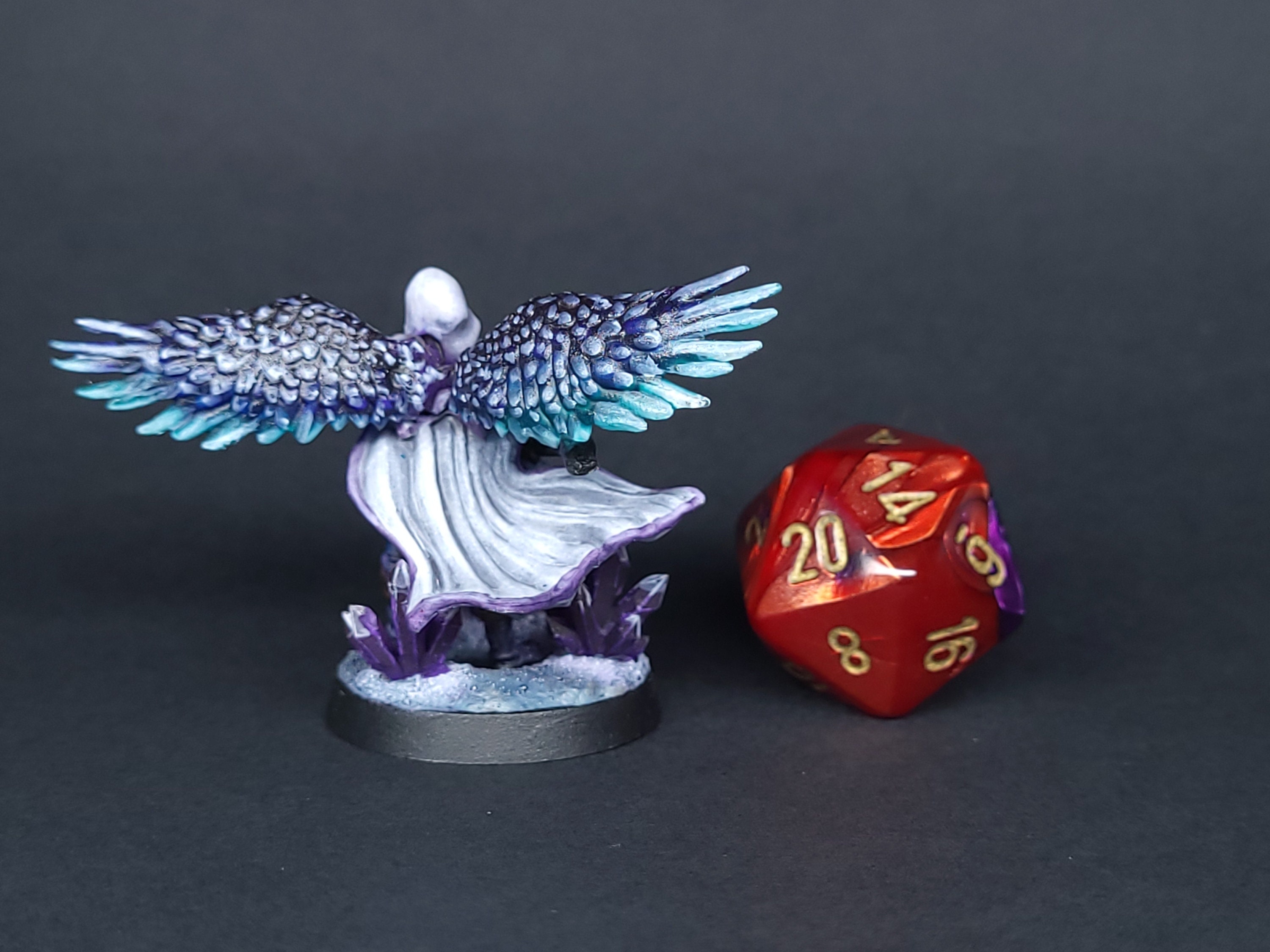 Aasimar Wizard With Crystals Hand Painted Wizkids Miniature 28-32 Mm ...