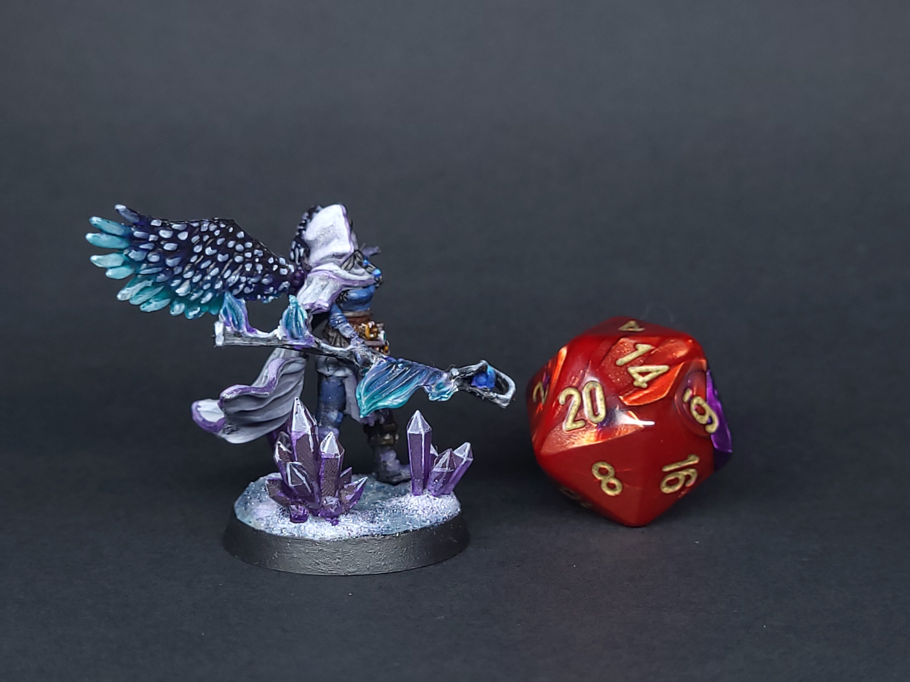 Aasimar Wizard With Crystals Hand Painted Wizkids Miniature 28-32 Mm ...