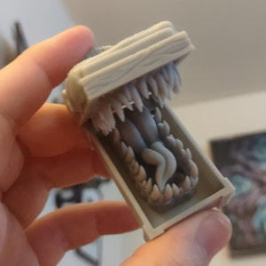Opening Bed Mimic Mini for Dnd - Mouth Opens and Closes! Miniature Bed ...