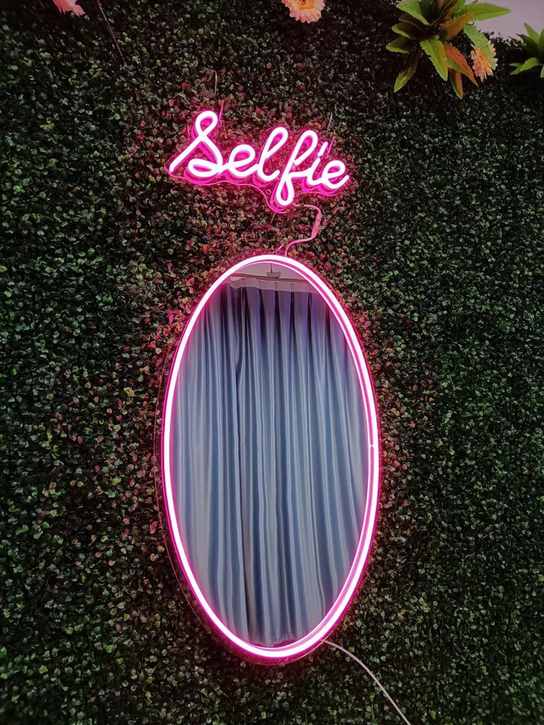 Selfie Neon Sign With Mirror: Beauty Salon Decor - Etsy