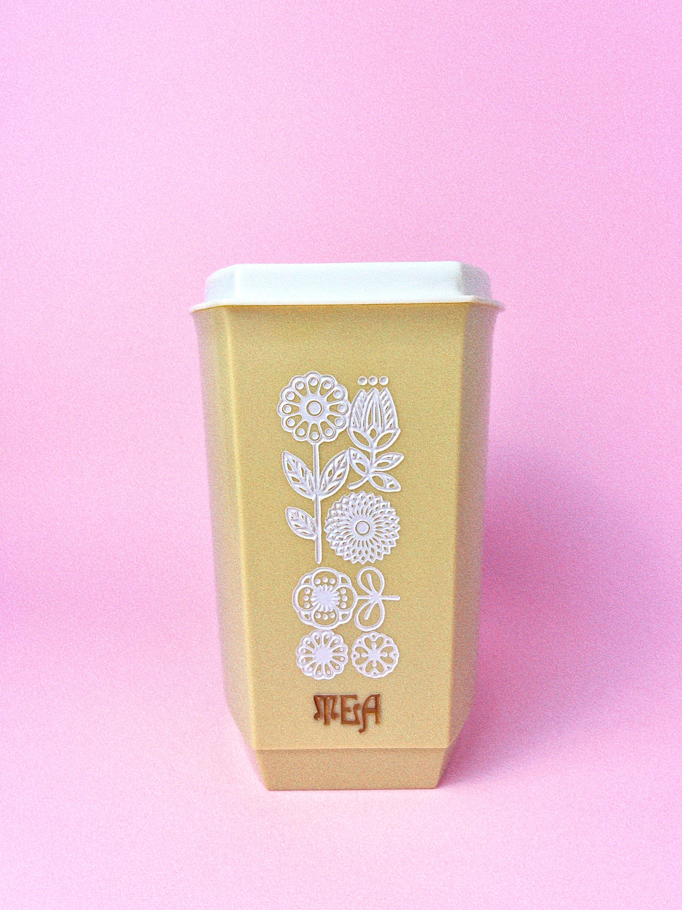 Vintage Lustro-ware Coffee + Tea Canister Set - Etsy