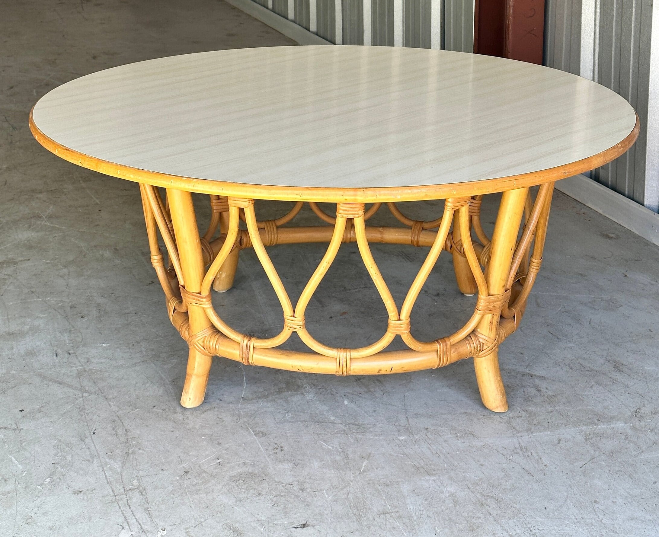 Unique Round Rattan Japanese Style Dining Table