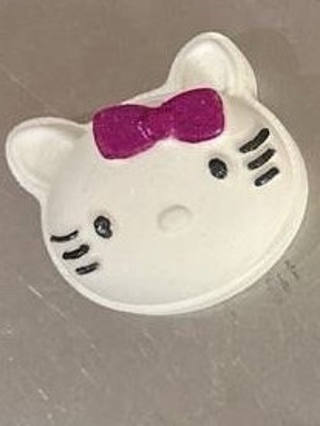 Hello Kitty Foaming Bath Bomb - Etsy