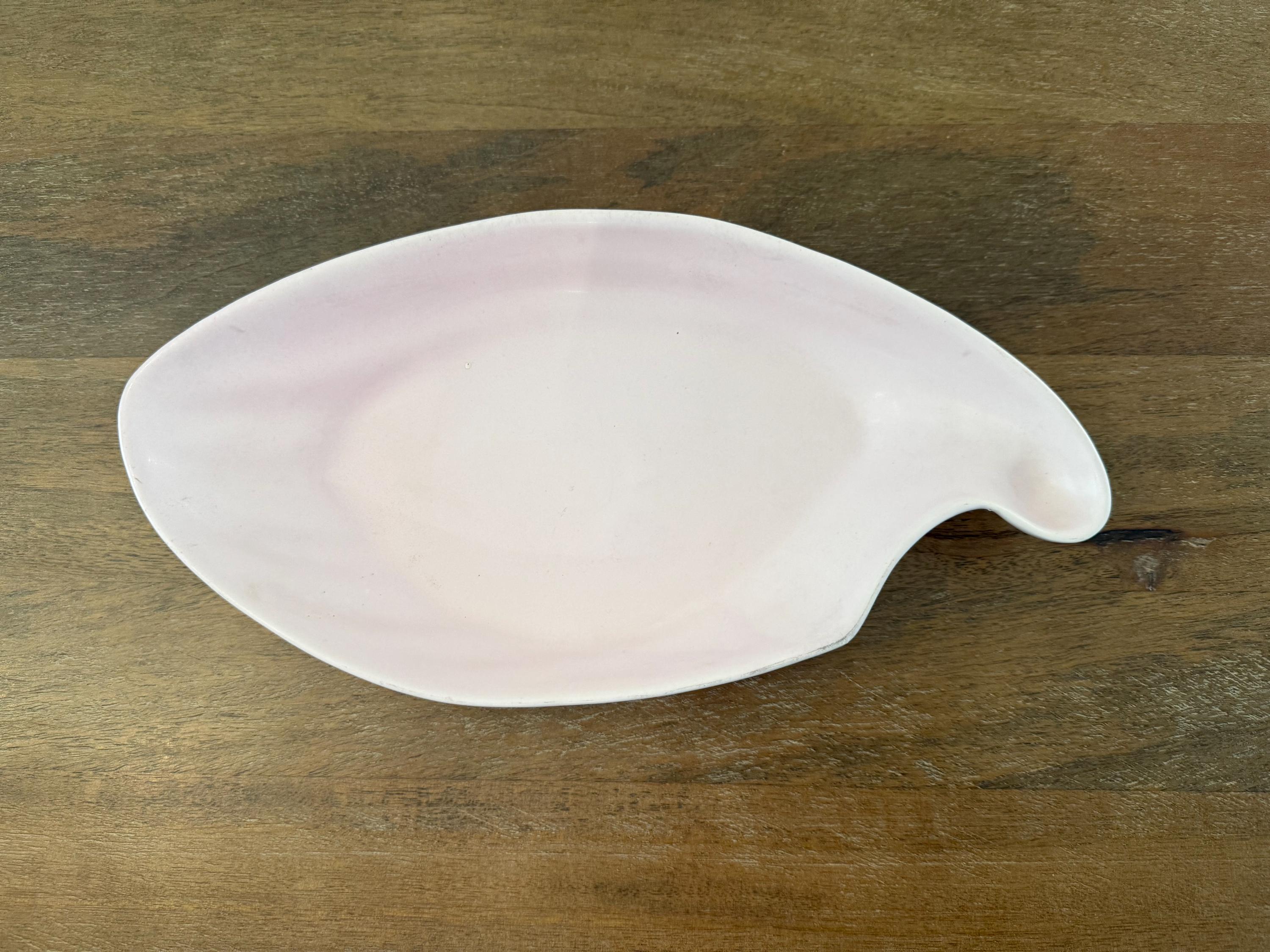 1950s Terrace Ceramics USA Free Form Leaf Low Bowl 6229 Soft Pink 12 ...