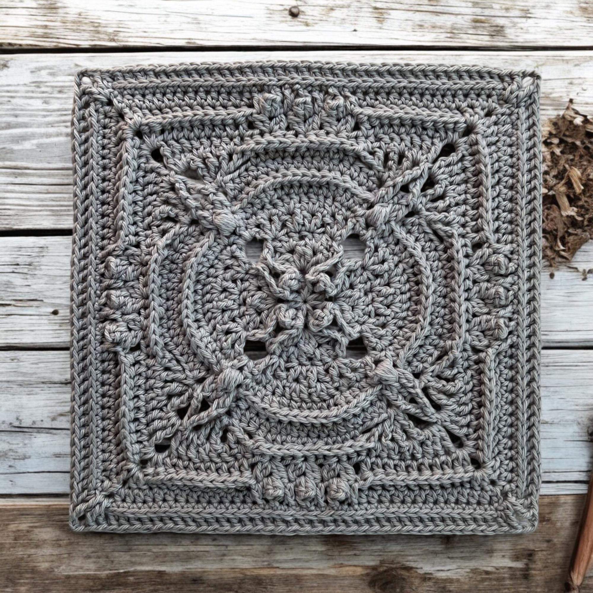 Crochet Pattern - Head Over Heels Square - Etsy