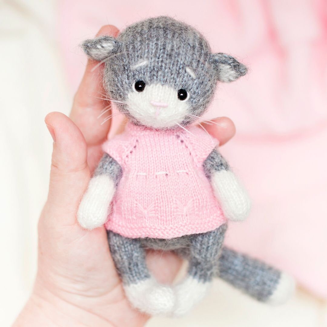 Knitted Kitten Tiny, Amigurumi Pattern, Knitted Cat, Knitted Toy ...