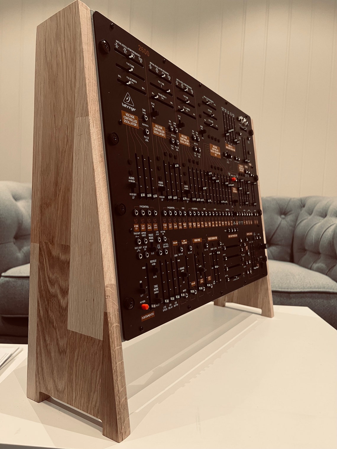 Behringer 2600 Stand in Oak - Etsy