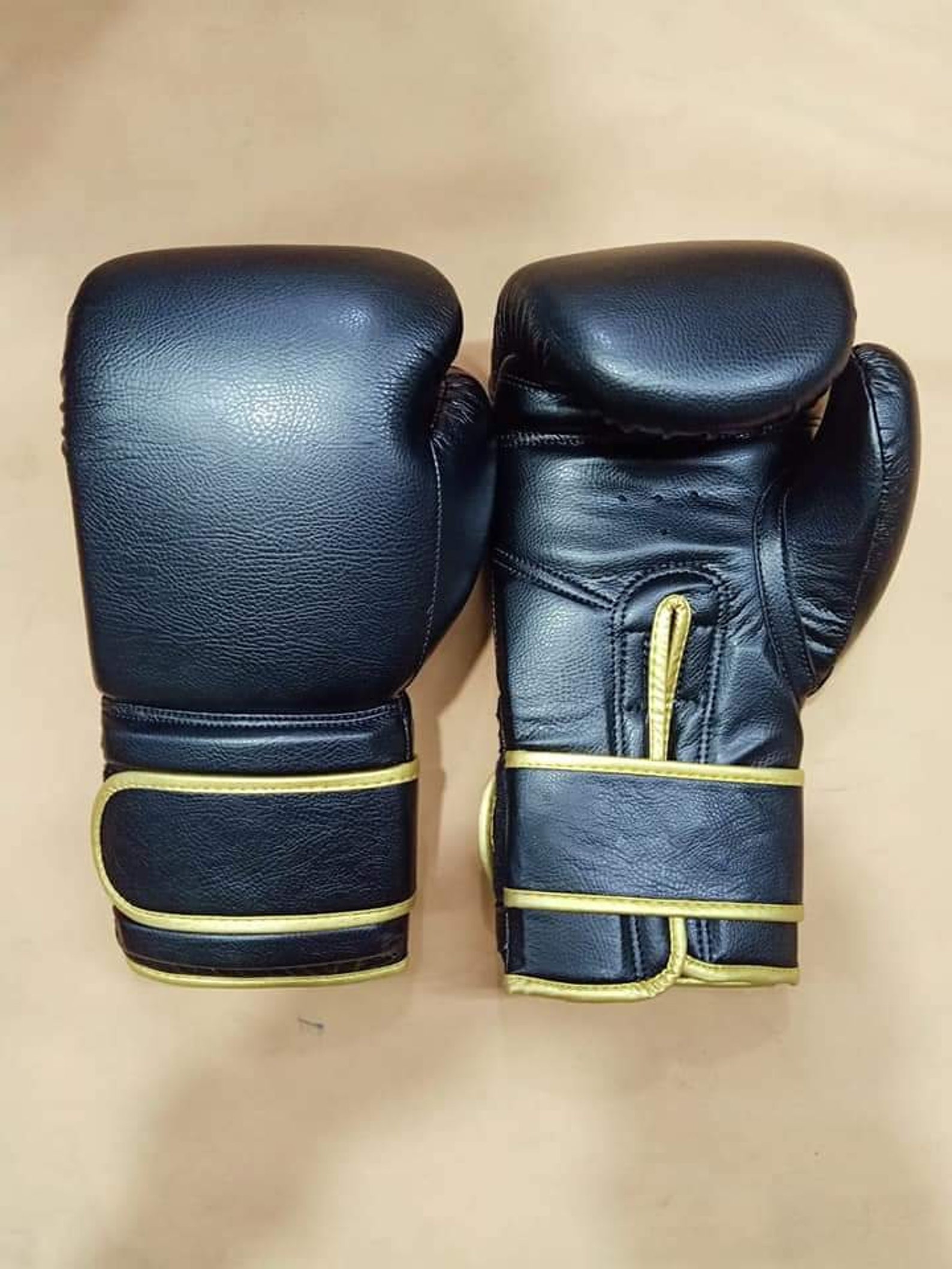 Personalized Boxing Gloves - Custom Gloves | Everlast, Winning, Grant ...