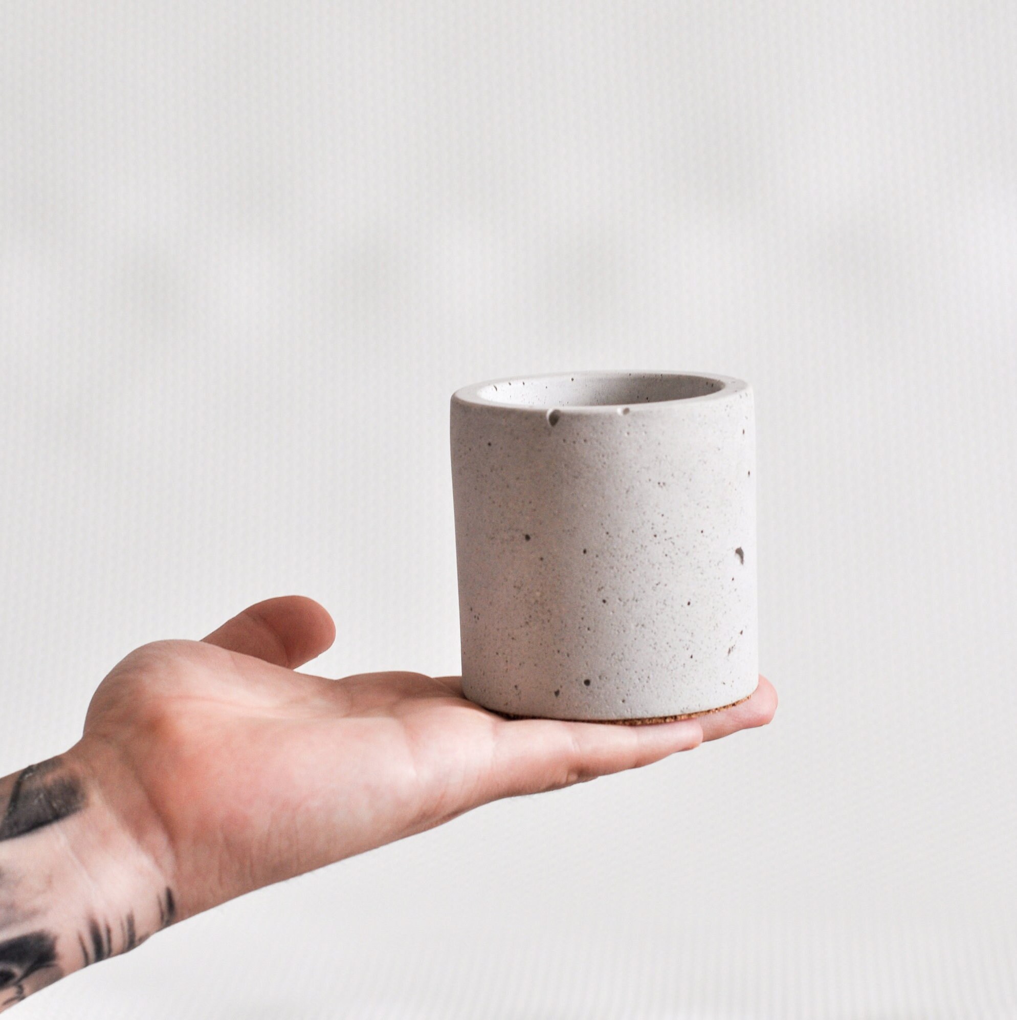 Round Beton Pencil Holder Modern Cement Pen Holder Desktop Office ...