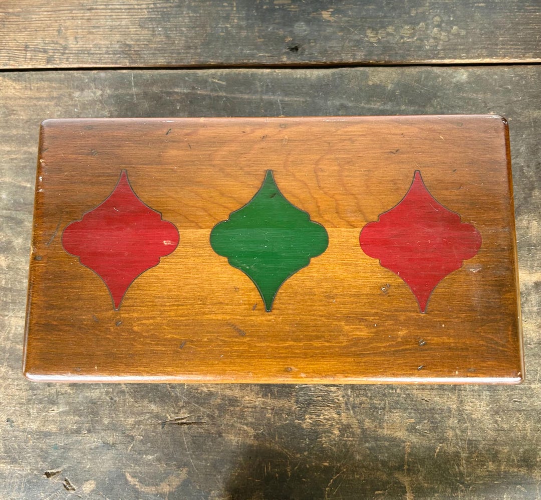 Vintage Handmade Wooden Poker Chip Storage or Jewelry Box With ...