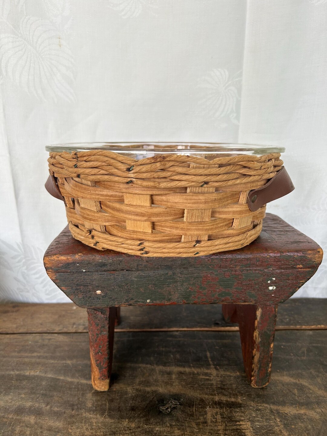 Vintage Farmhouse Kitchen Pyrex Round Wicker Casserole Basket Tray With ...