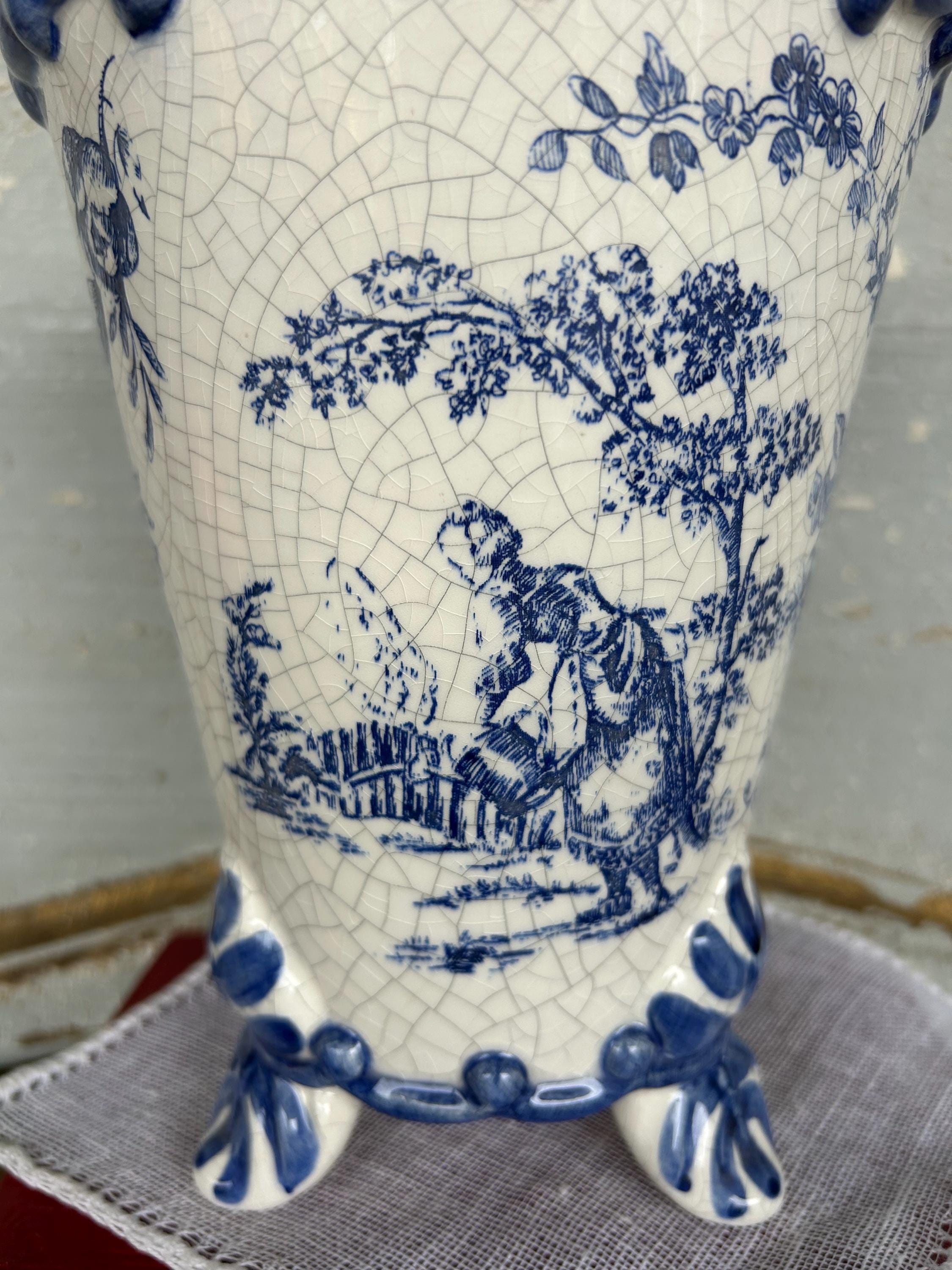 Vintage Blue and White Toile Footed Vase With Crackle Glaze - Etsy
