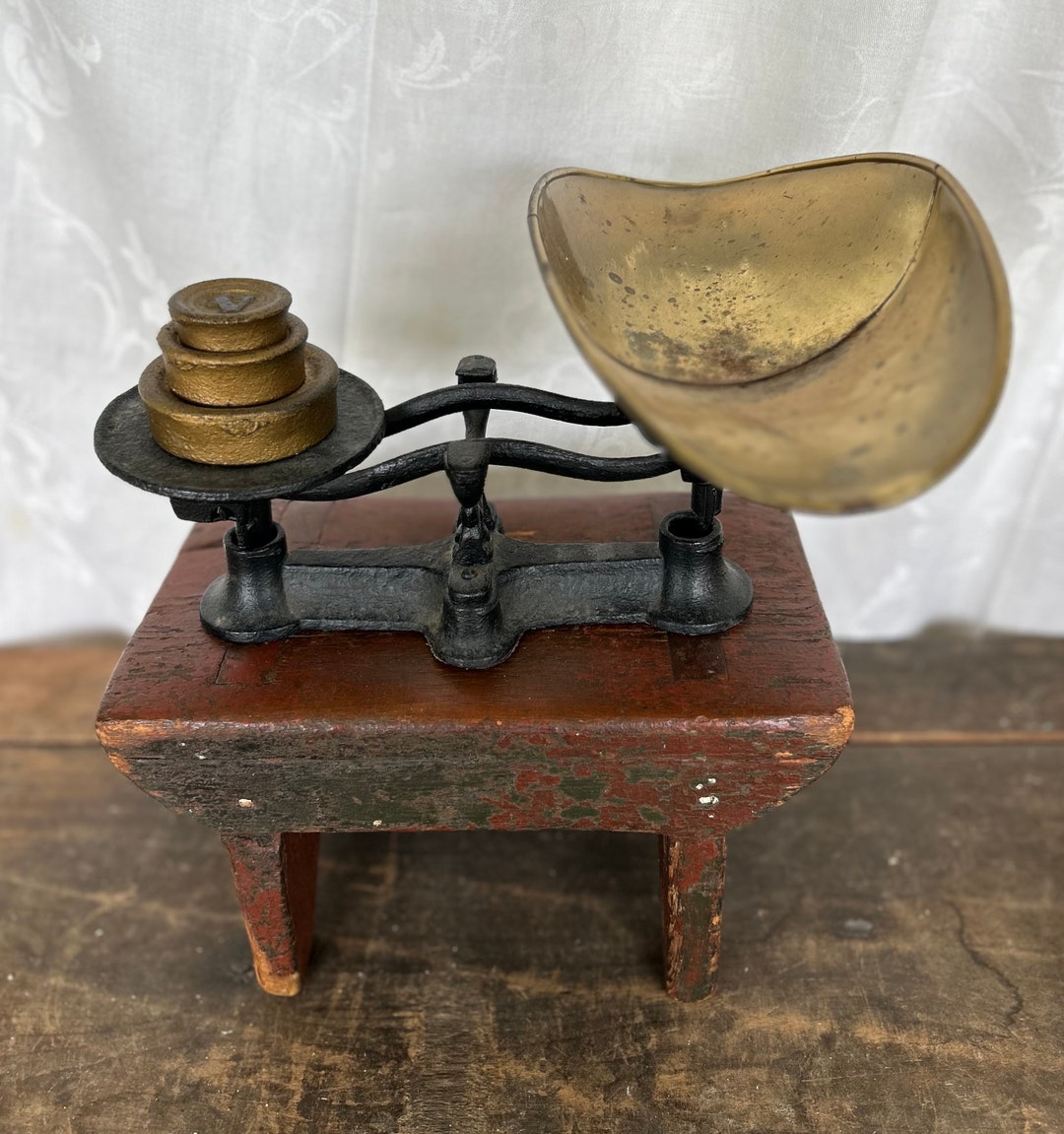 Charming Antique Vintage Cast Iron Scale With Set of Weights and Brass ...