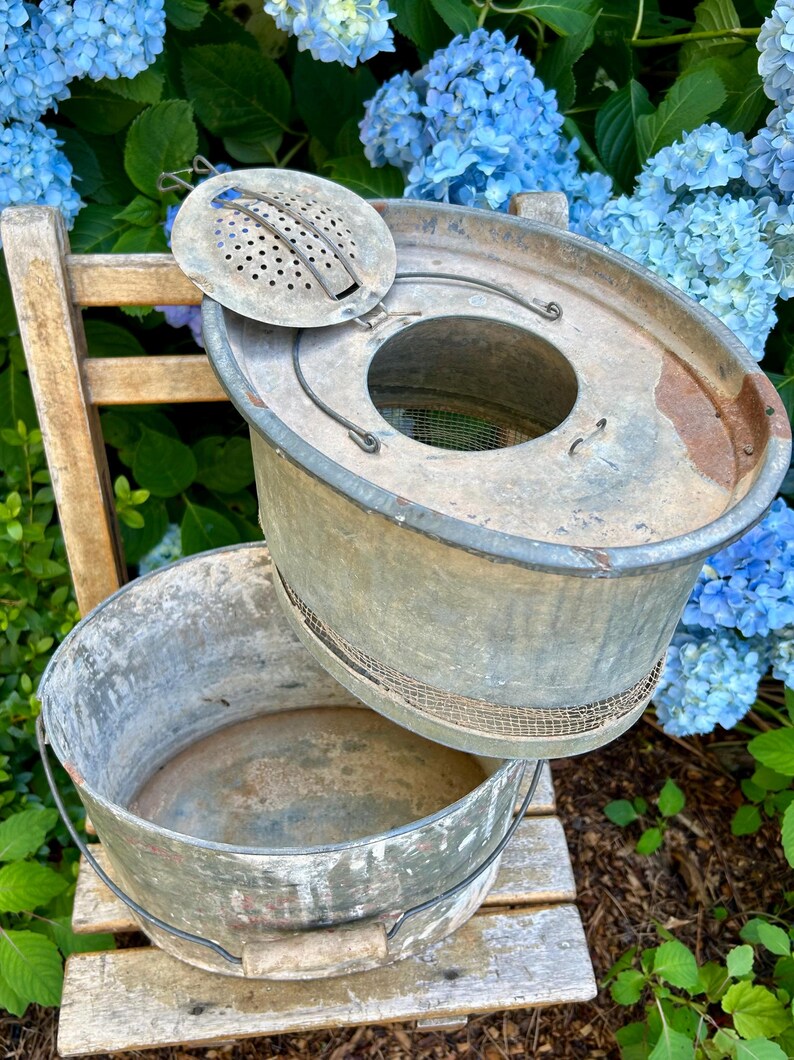 Antique Vintage Galvanized Floating Minnow Bait Fishing Bucket With ...