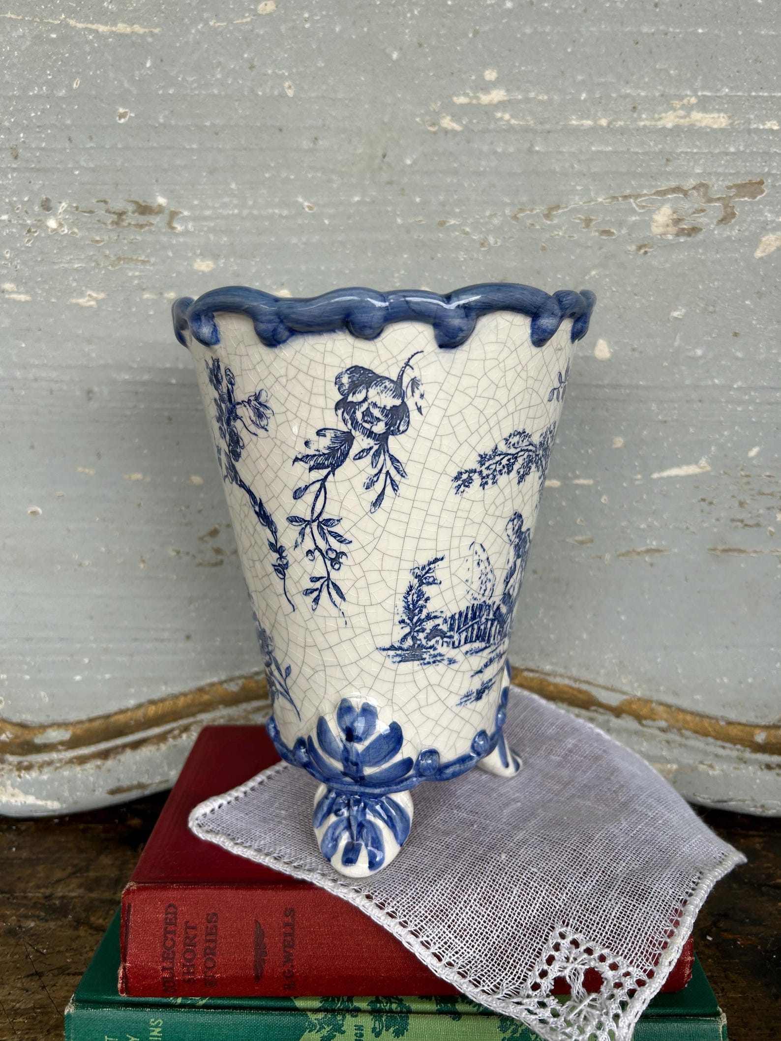 Vintage Blue and White Toile Footed Vase With Crackle Glaze - Etsy