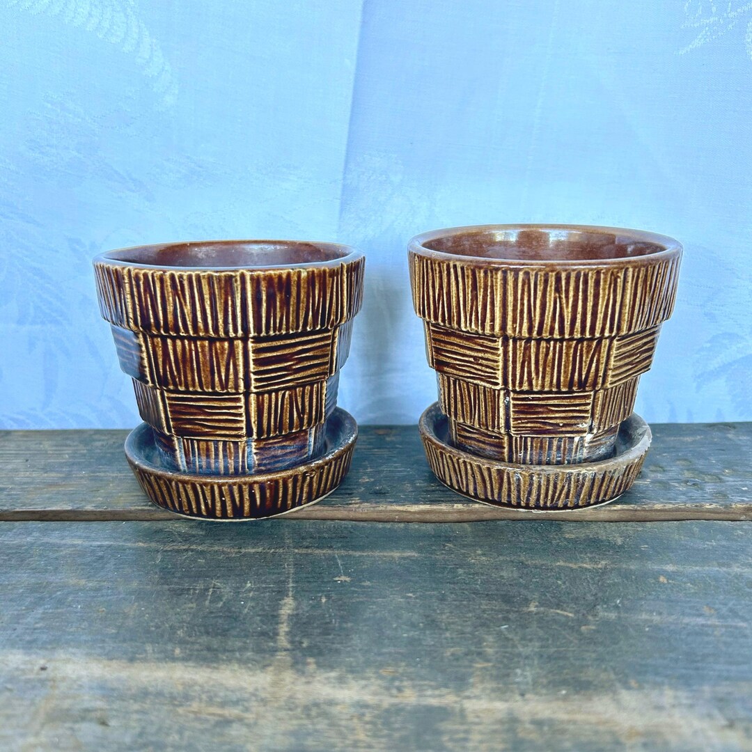 Vintage Mccoy Pottery Small Brown Basketweave Planter With Attached ...
