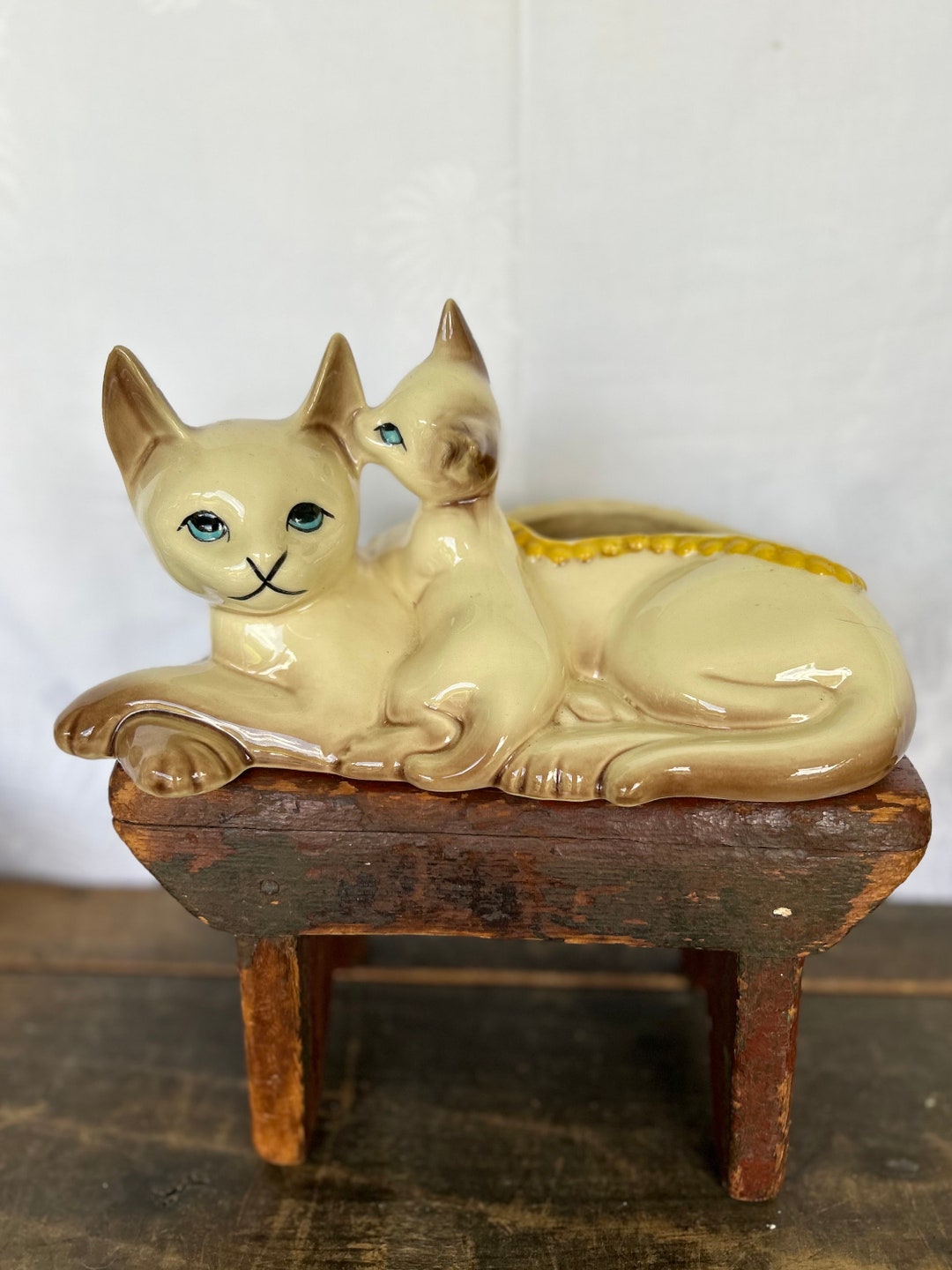 Vintage Hull Pottery Siamese Momma Cat and Kitten Planter, Hull Pottery ...