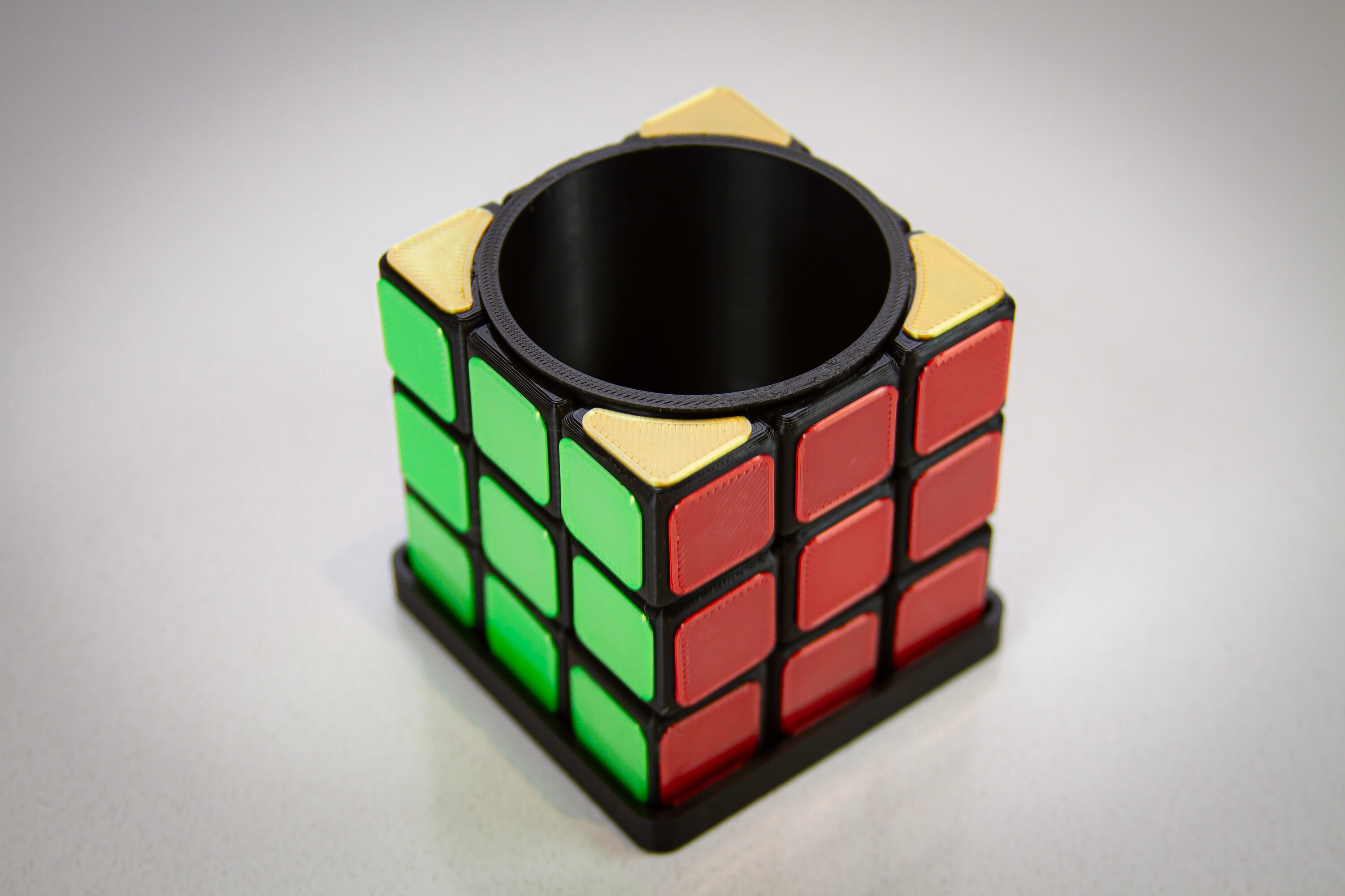 A Cute and Fun Retro Rubik's Cube 3d Printed Planter. Perfect for Your ...