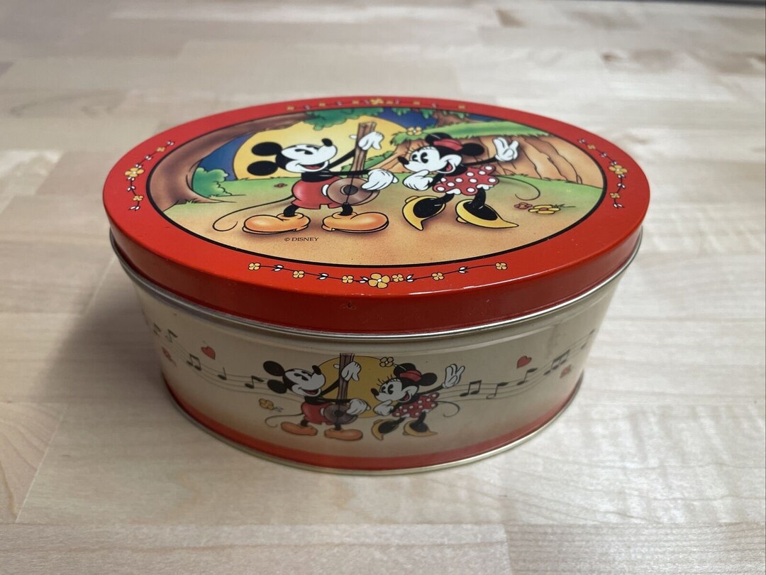 1996 Walt Disney Mickey Mouse & Minnie Mouse Serenade Red Oval Shaped ...