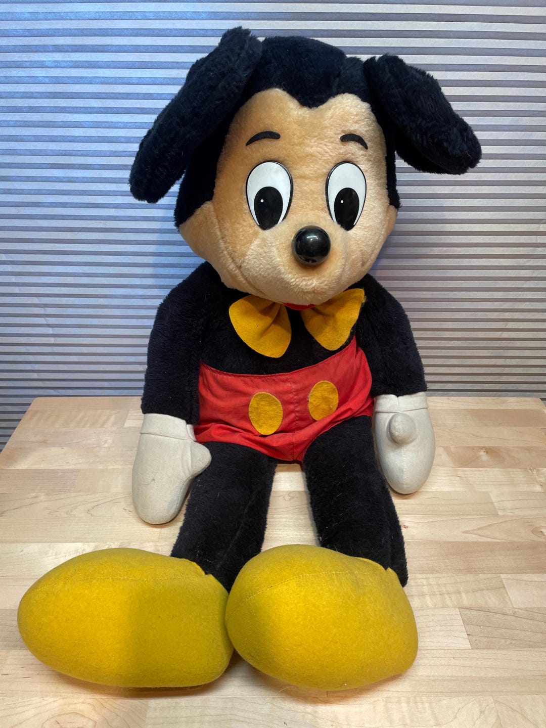 Vintage 30” Knickerbocker Jumbo Mickey Mouse Walt Disney Plush. - Etsy