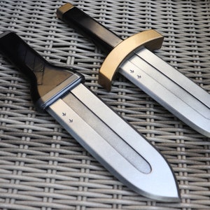 Vinland Saga Thorfinn Daggers 3D Printed Cosplay Fan Art - Etsy