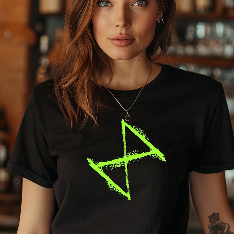 Unisex Arcane Firelights Graffiti Logo Tee: Ekko, League of Legends Fan ...