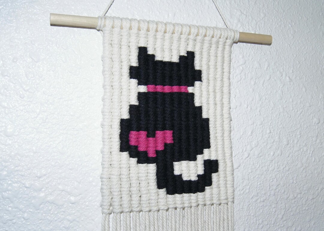 Macrame Tapestry Pixel Art Cat Design Tapestry Cat Drawing With Heart ...