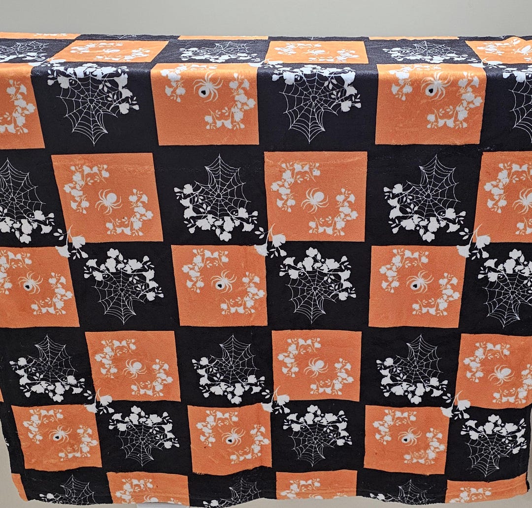 Webs & Widows Plush Halloween Spider Web Throw/blanket - Etsy