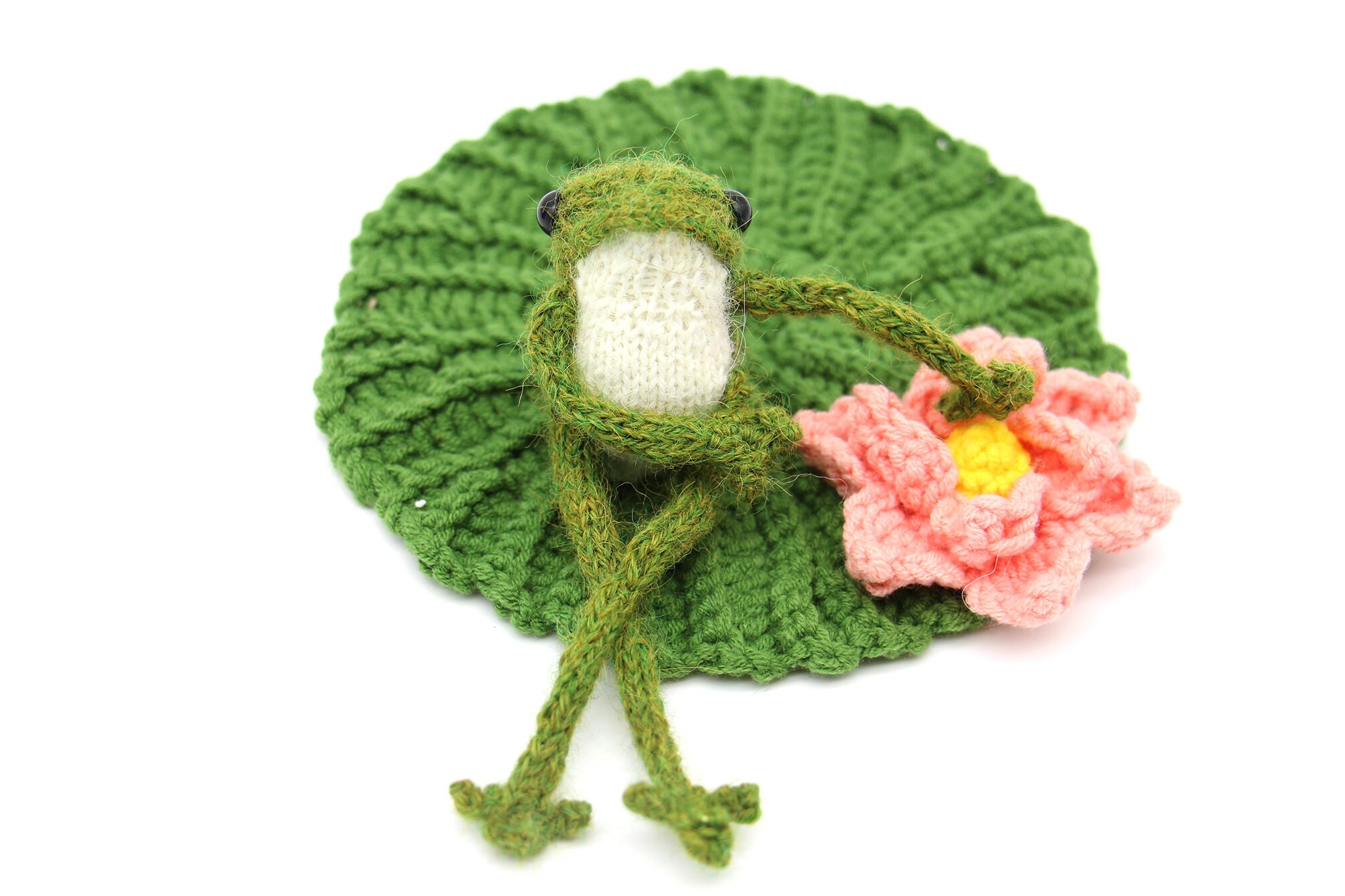 Cute Frog With Sweater,crochet Frogs,pilous Striped Frog,green Knit ...