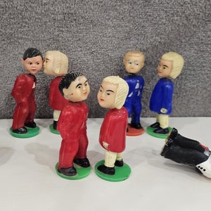 5 Sets of 1950s Vintage Set Girl & Boy Magneto Magnet Kissing ...