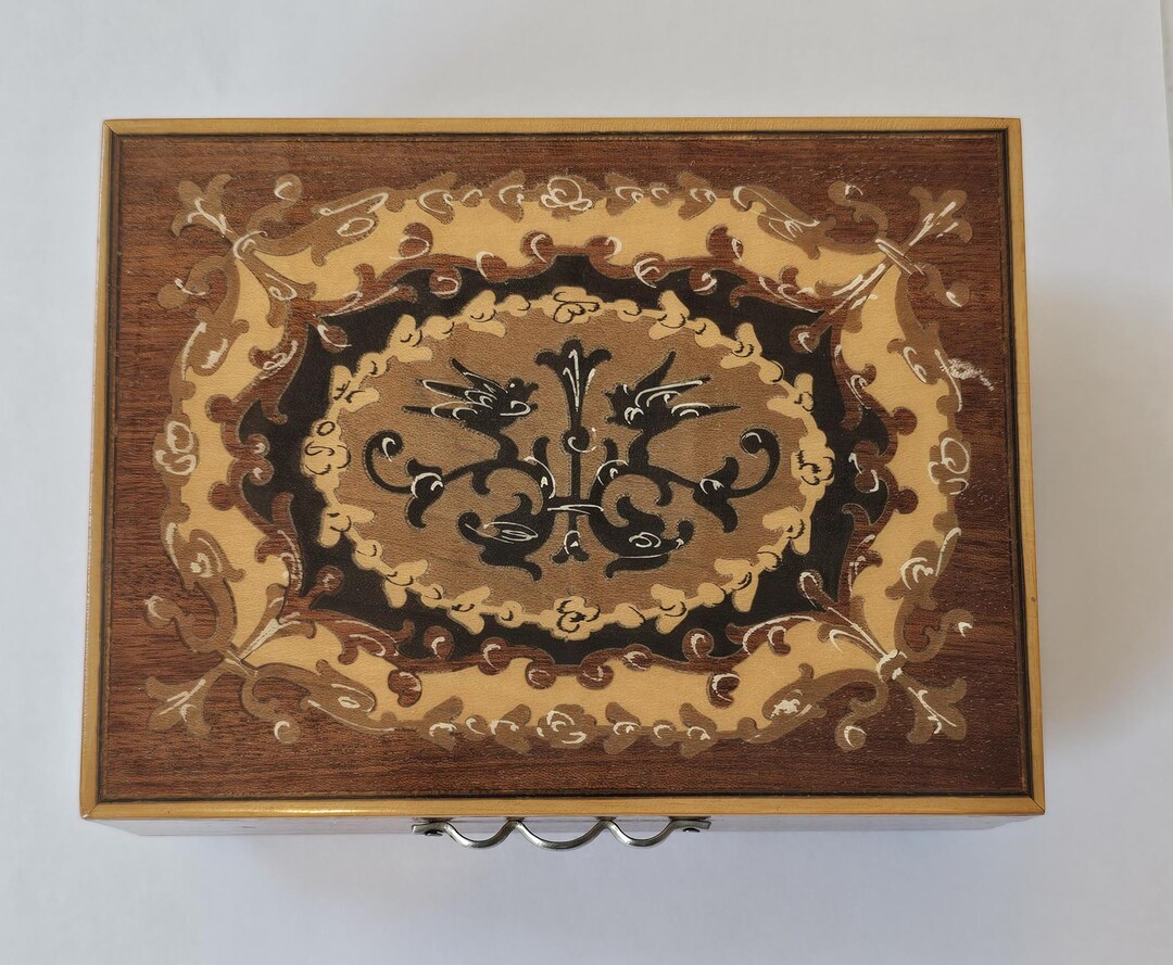 Vintage Inlaid/ Inlay Swiss Music Box Jewelry Box!! Very Nice and ...