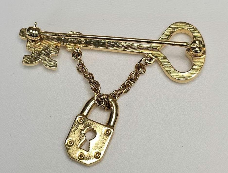 Vintage Crown Trifari Brooch Heart Skeleton Key Lock Jewelry! Marked ...